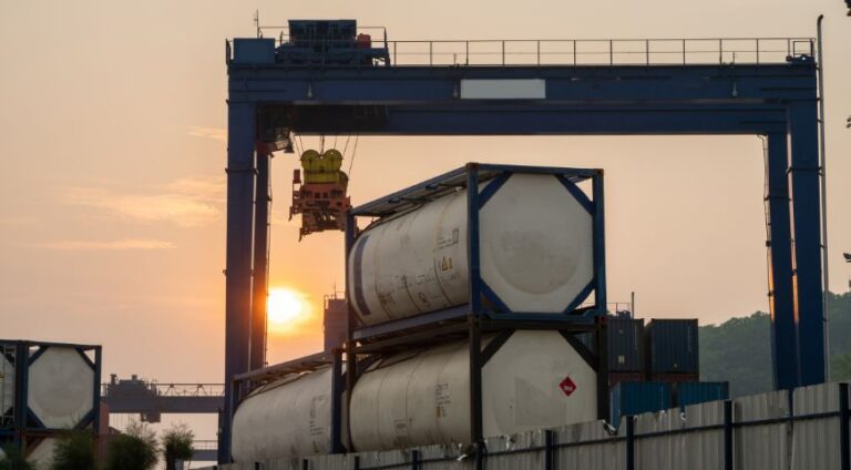 Best Logistics Company | Cargo Logistics Company in Mumbai, India - FAK ...